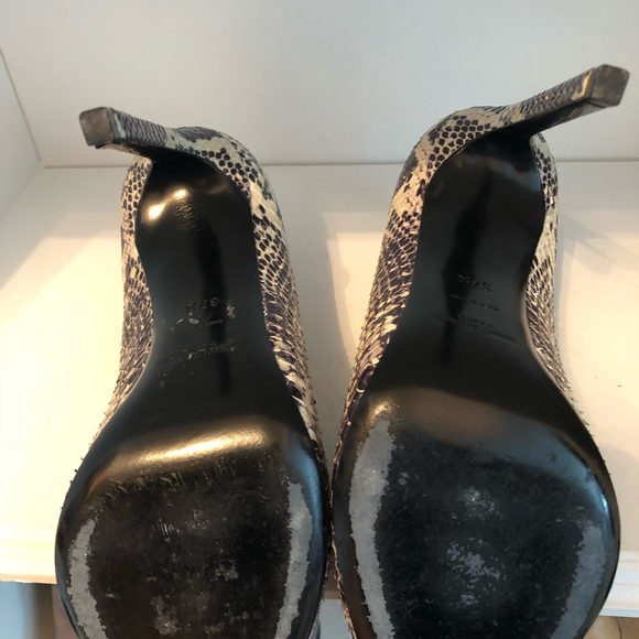 Saint Laurent | Shoes | Saint Laurent Snakeskin Heels | Poshmark